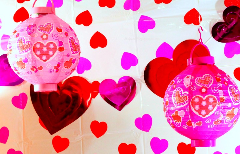 Valentine's Day Party & Free Valentine Printables - ThirtySomethingSuperMom