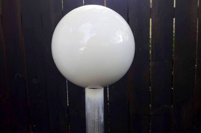 Make Your Own Patriotic DIY Garden Ball