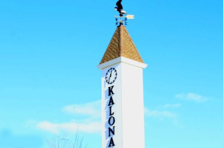 Kalona Iowa Things to Do & Where to Eat, Shop & Visit