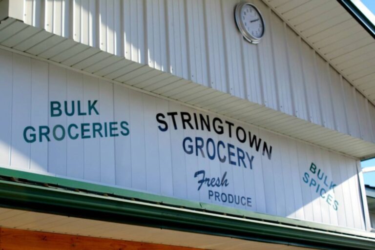 Kalona Iowa Things to Do & Where to Eat, Shop & Visit