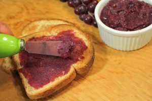 2 Ingredient Concord Grape Jelly Recipe