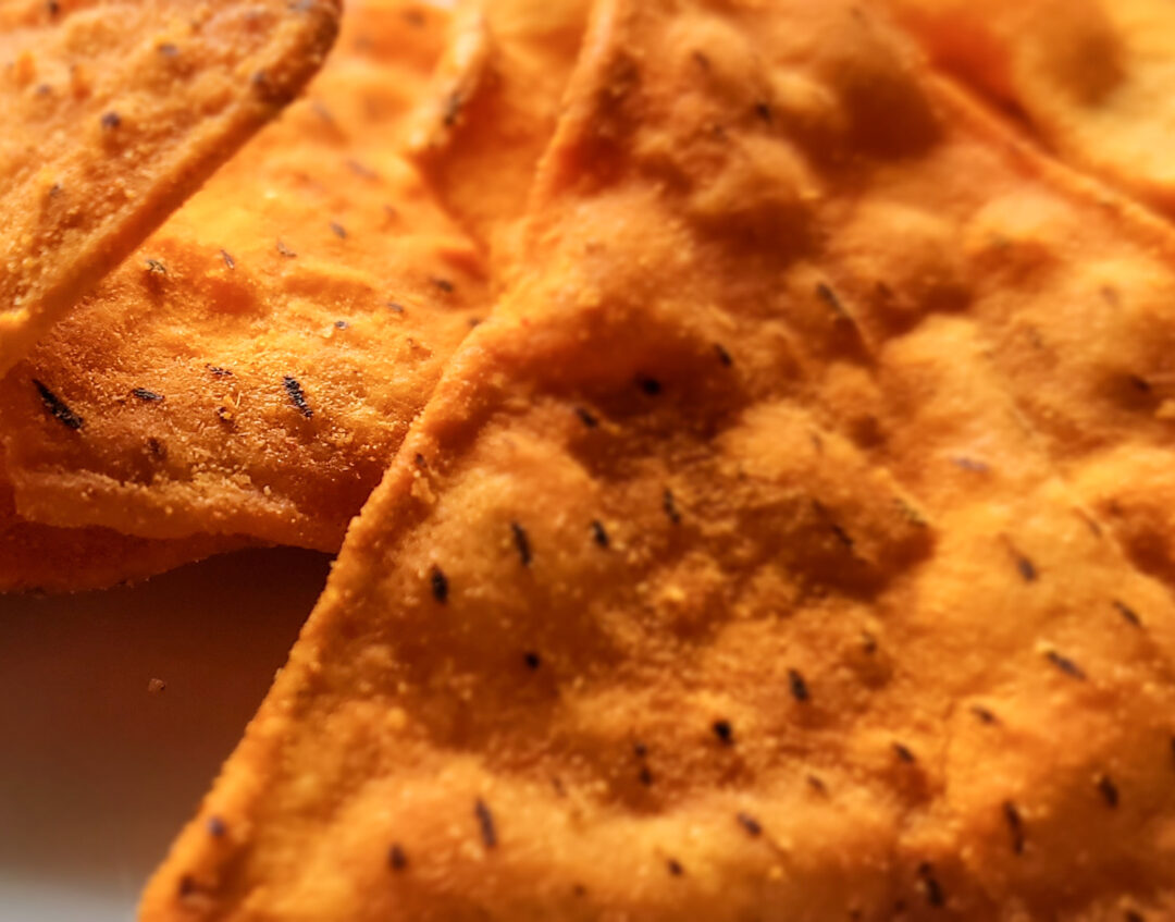 15 Best Low Carb Chips to Buy Or Make for a Keto Diet