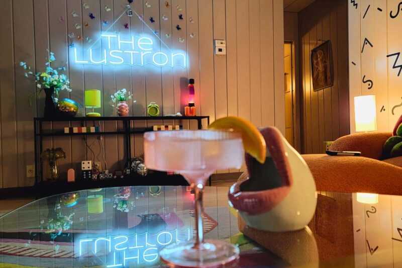 Lustron Homes: The Coolest Homes You've Never Seen ...